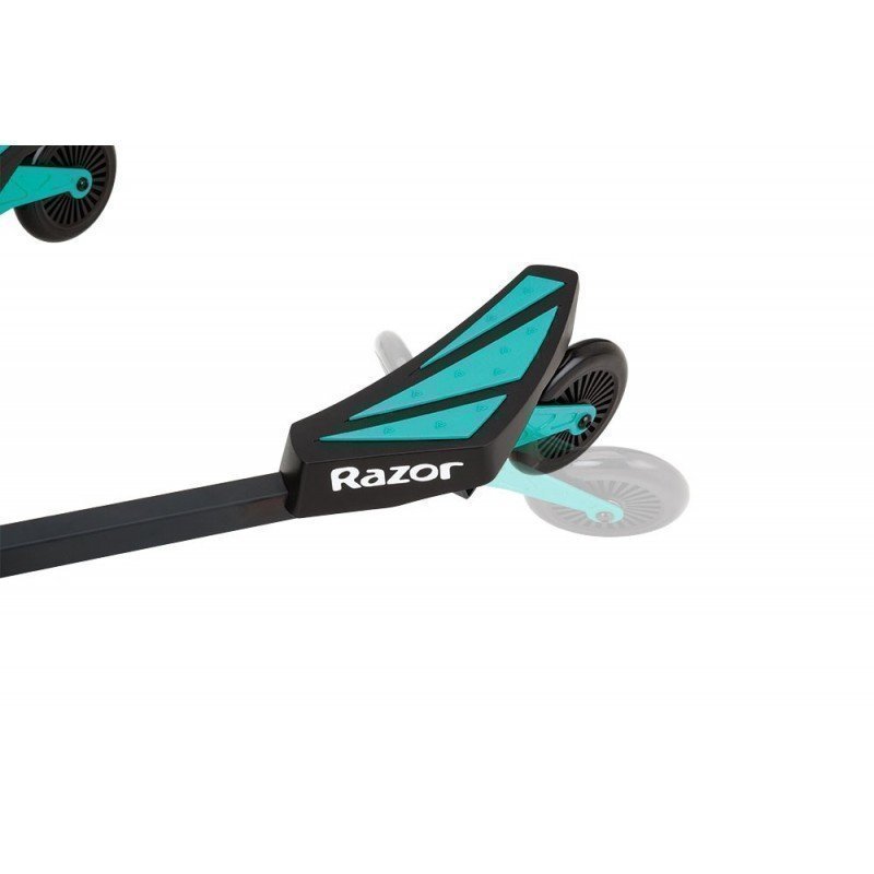 Trotineta Razor DeltaWing • Sportist